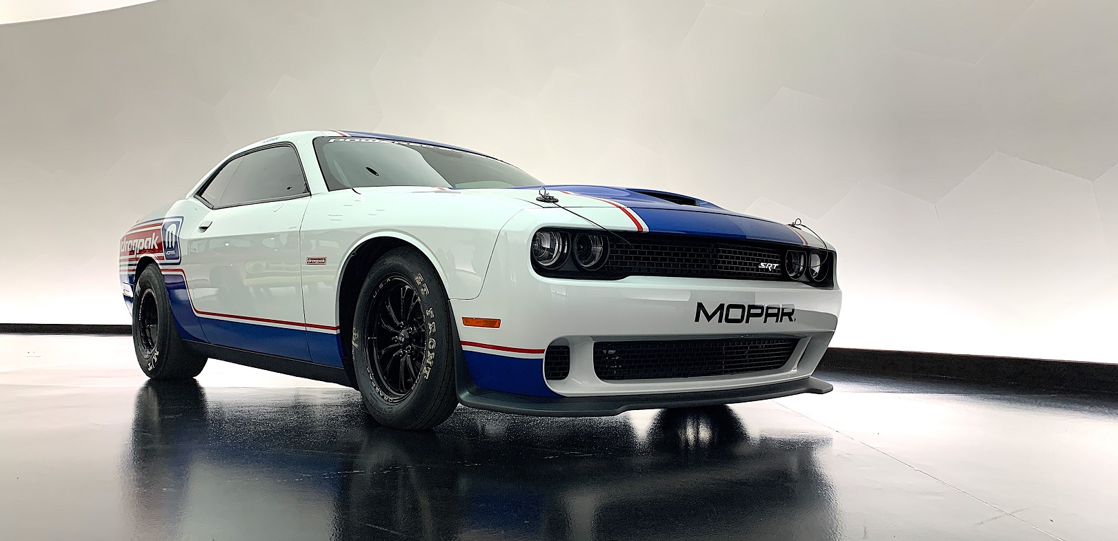 2020 MOPAR ® DODGE CHALLENGER DRAG PAK DEBUTS AT SEMA SHOW | DodgeGarage