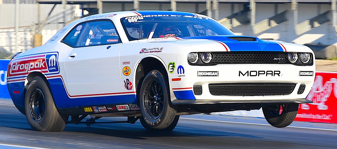 2021 Dodge Challenger Mopar ® Drag Pak Makes Its NHRA Debut | DodgeGarage