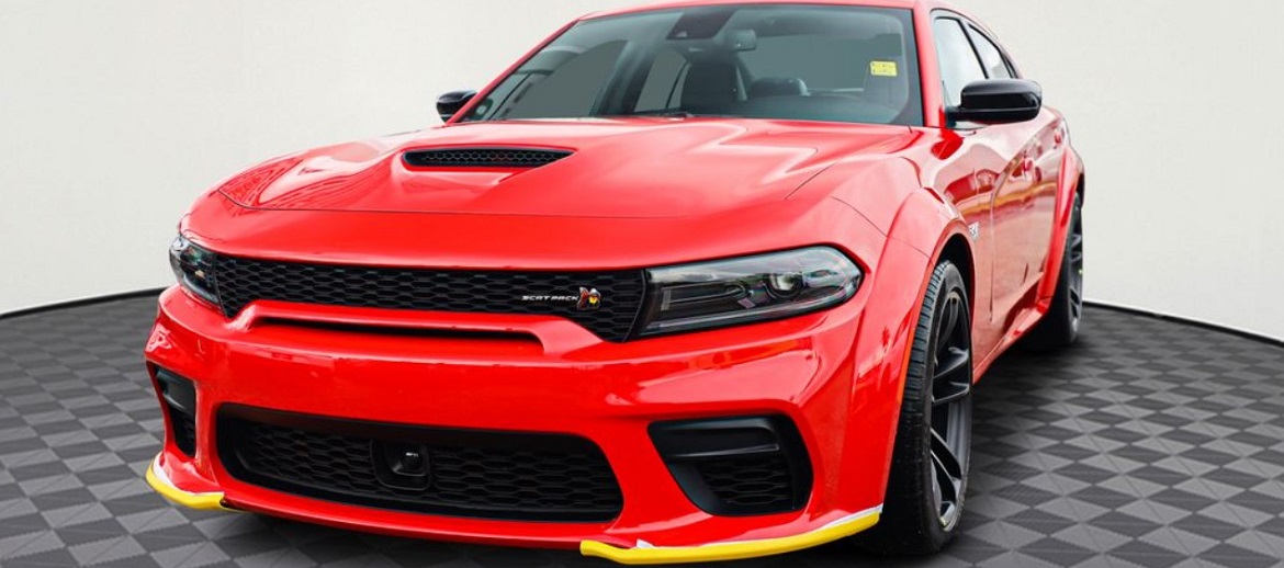 Deep Dive into the Dodge Charger Scat Pack | DodgeGarage