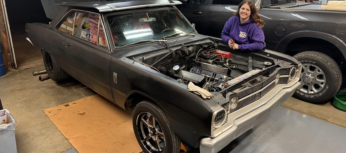 Gen Z Mopar® Racer | DodgeGarage