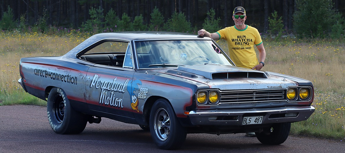 Coyote Ugly, Road Runner Cool | DodgeGarage