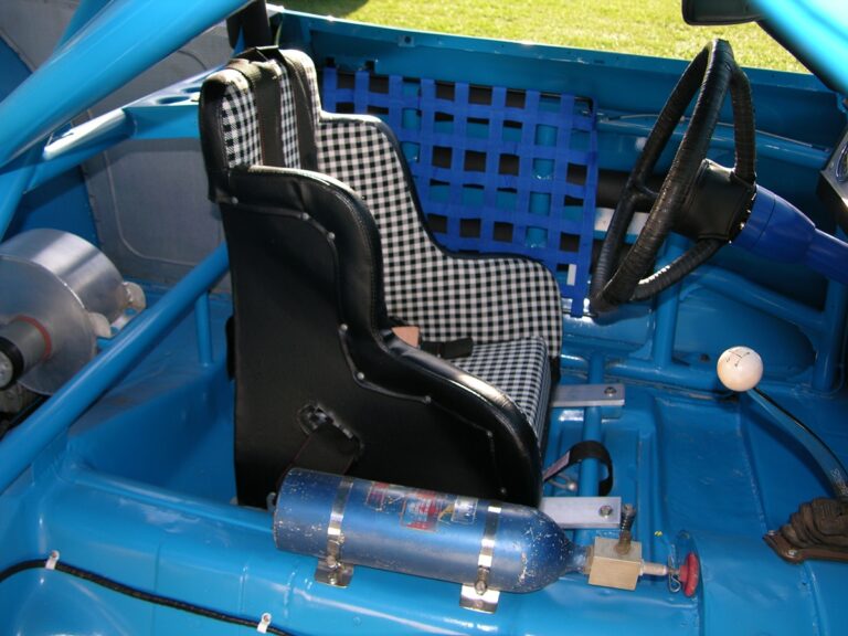 1971: Richard Petty’s “Peace Sign” Car! | DodgeGarage