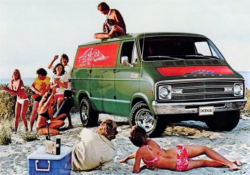 Dodge Custom Vans | DodgeGarage