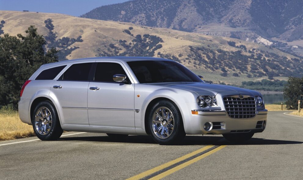 Mopar®’s Beloved LX Platform Wagon: Dodge Magnum | DodgeGarage