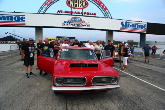 Mopar® SS/AH Racers Ready to Do Battle at the 2025 Sox & Martin NHRA ...