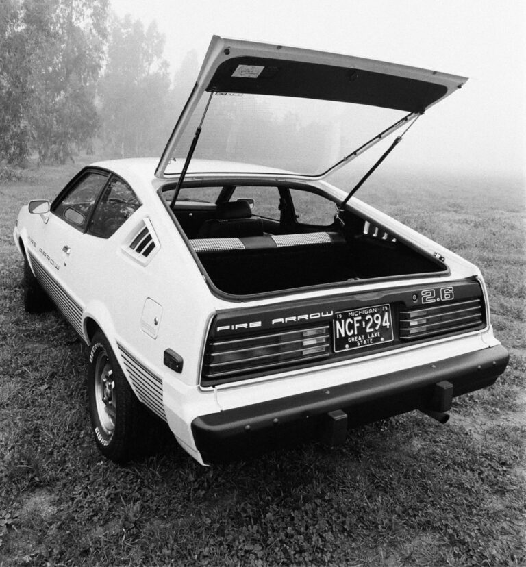 The Arrow From Plymouth Division | DodgeGarage